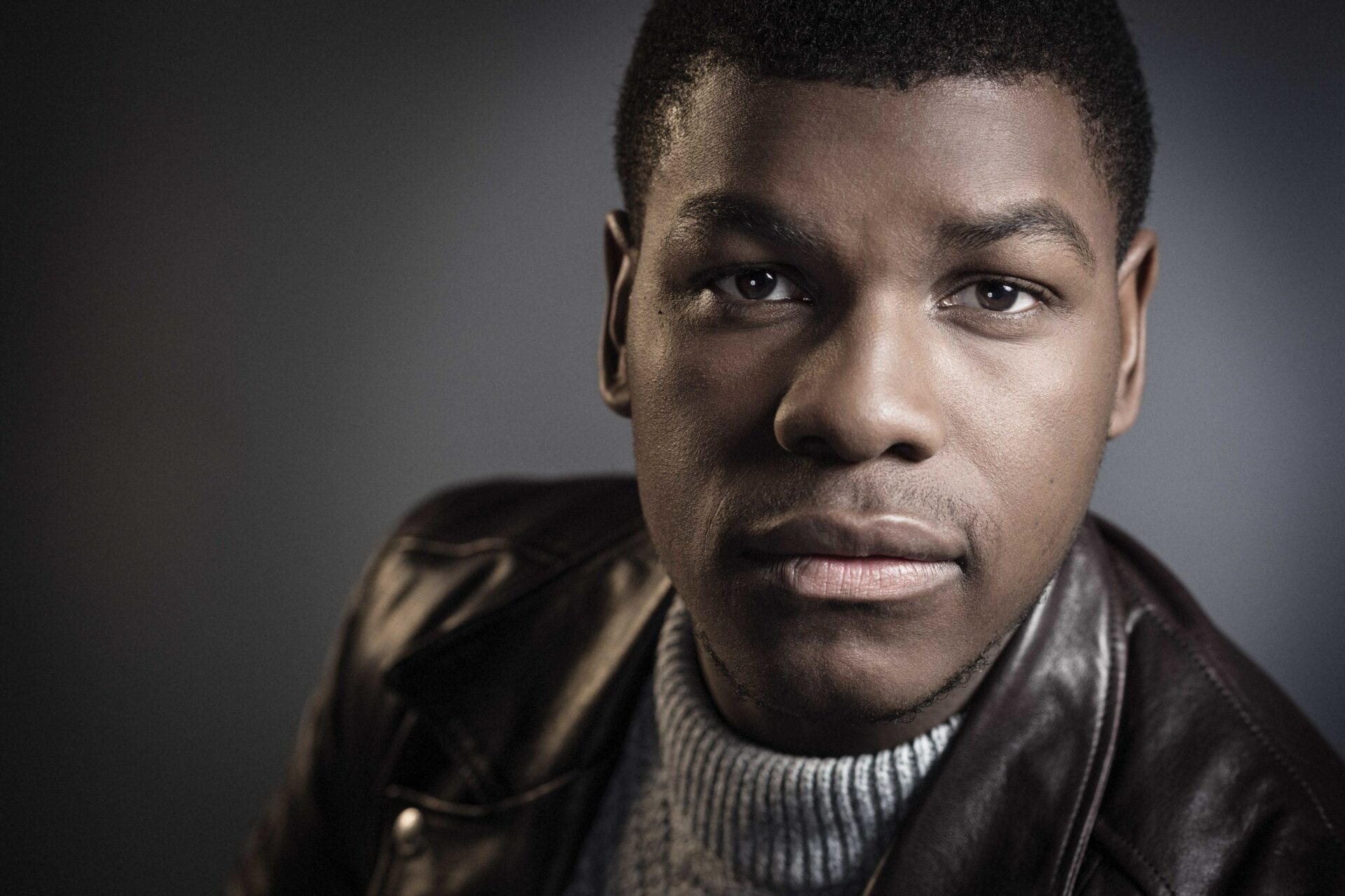 Primeras imágenes de John Boyega en "Pacific Rim: Uprising"