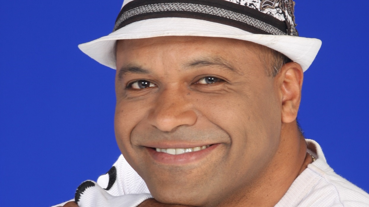 Moreno Michael inicia nueva etapa en su carrera y en "Nuestra noche"