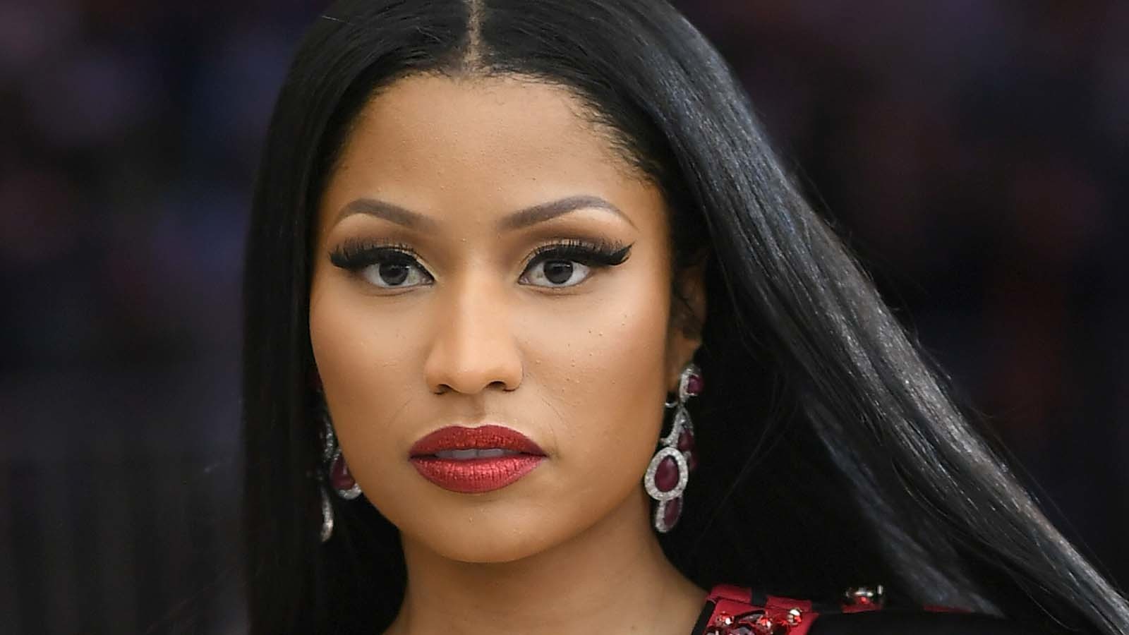 Nicki Minaj pagará los estudios de sus fans