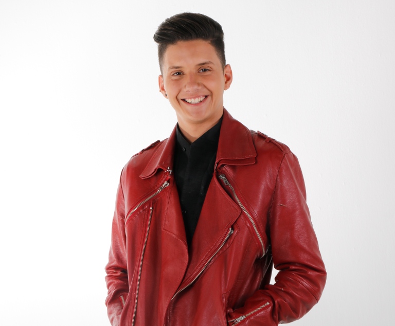 José David regresó con su sencillo Hasta lo oscuro