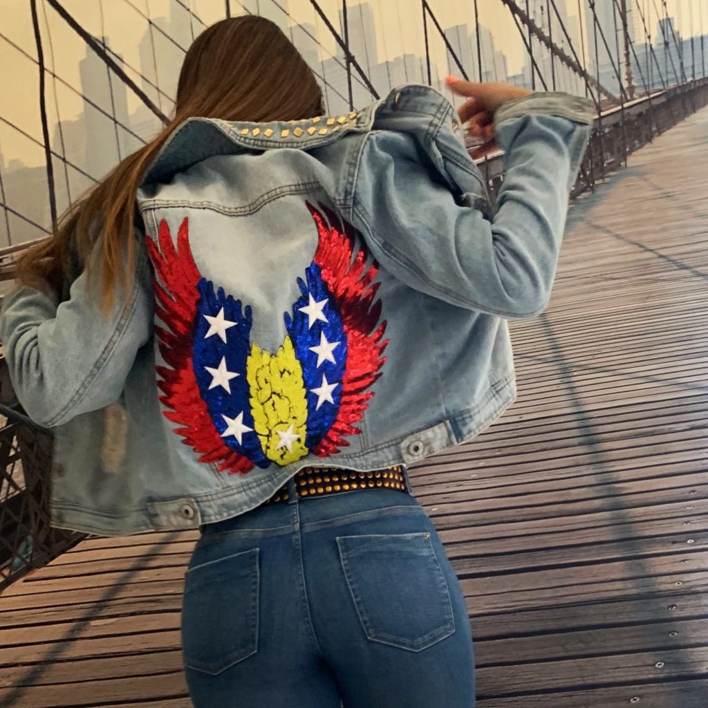 Daniela Barranco sorprendió a sus seguidores con sus fotos en traje de ...