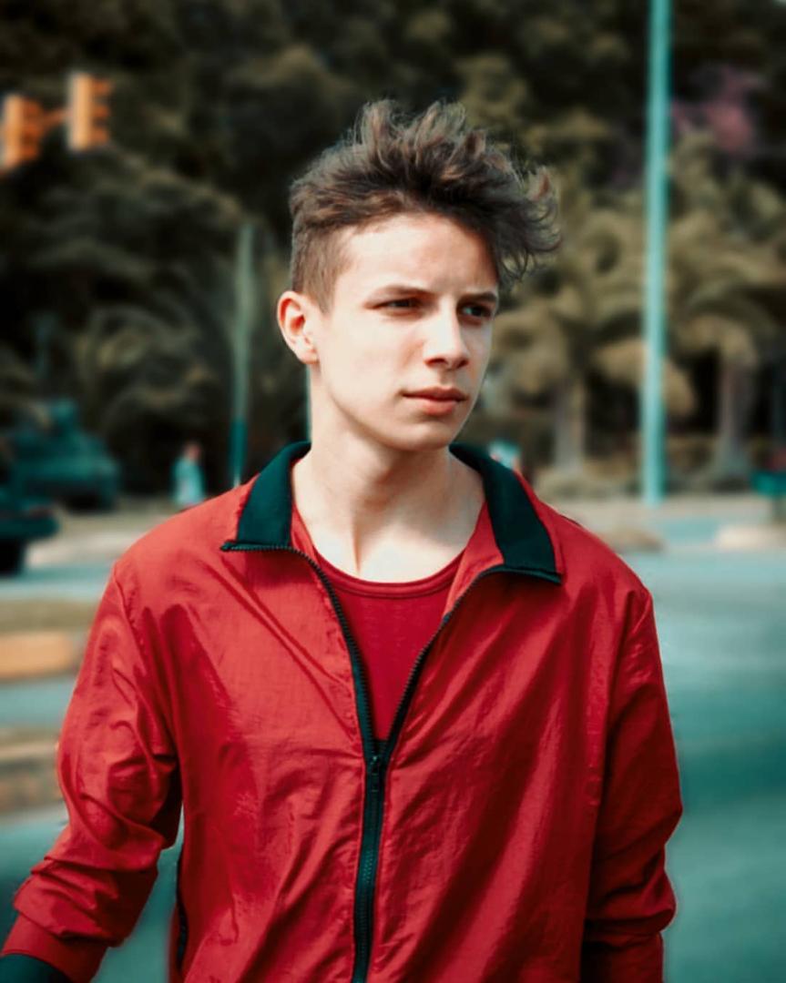 ¡Crece la industria! Luisfer debuta en la música con "Locos"