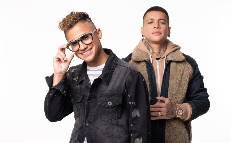 ¡Bravo! Gio y Gabo celebran su éxito con un Billboard en Times Square