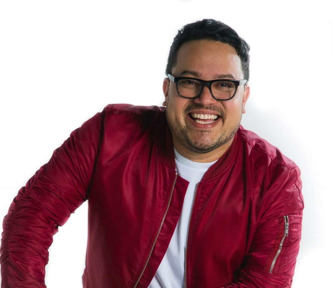 ¿Hay algo que no pueda hacer? David Comedia imitó 100 voces y quedarás ...