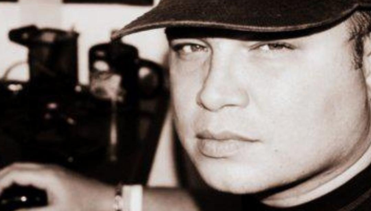 ¡Orgullo venezolano! El escritor Julio Mármol Jr. estrenará serie para ...