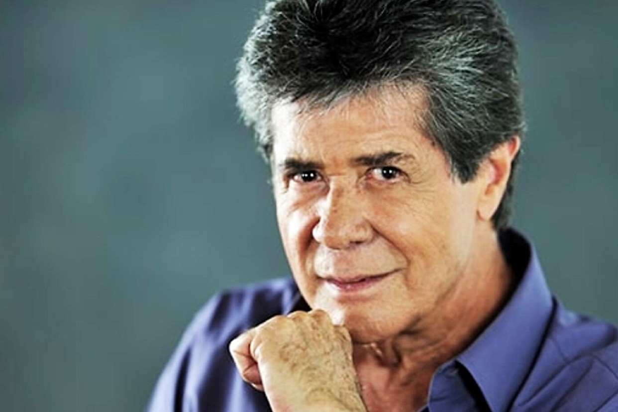 Eduardo Serrano celebra la publicación de su libro primer libro ...