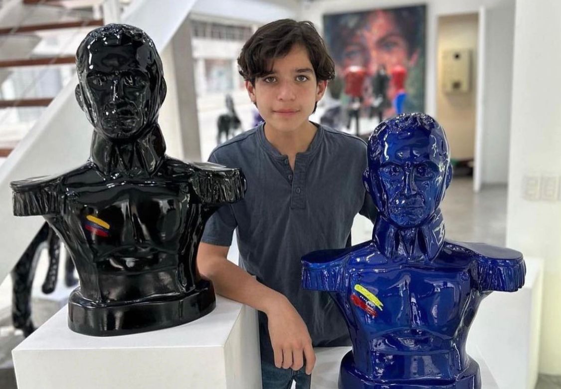 ¡Josué Benjamín deleitó a Caracas con sus coloridas esculturas!