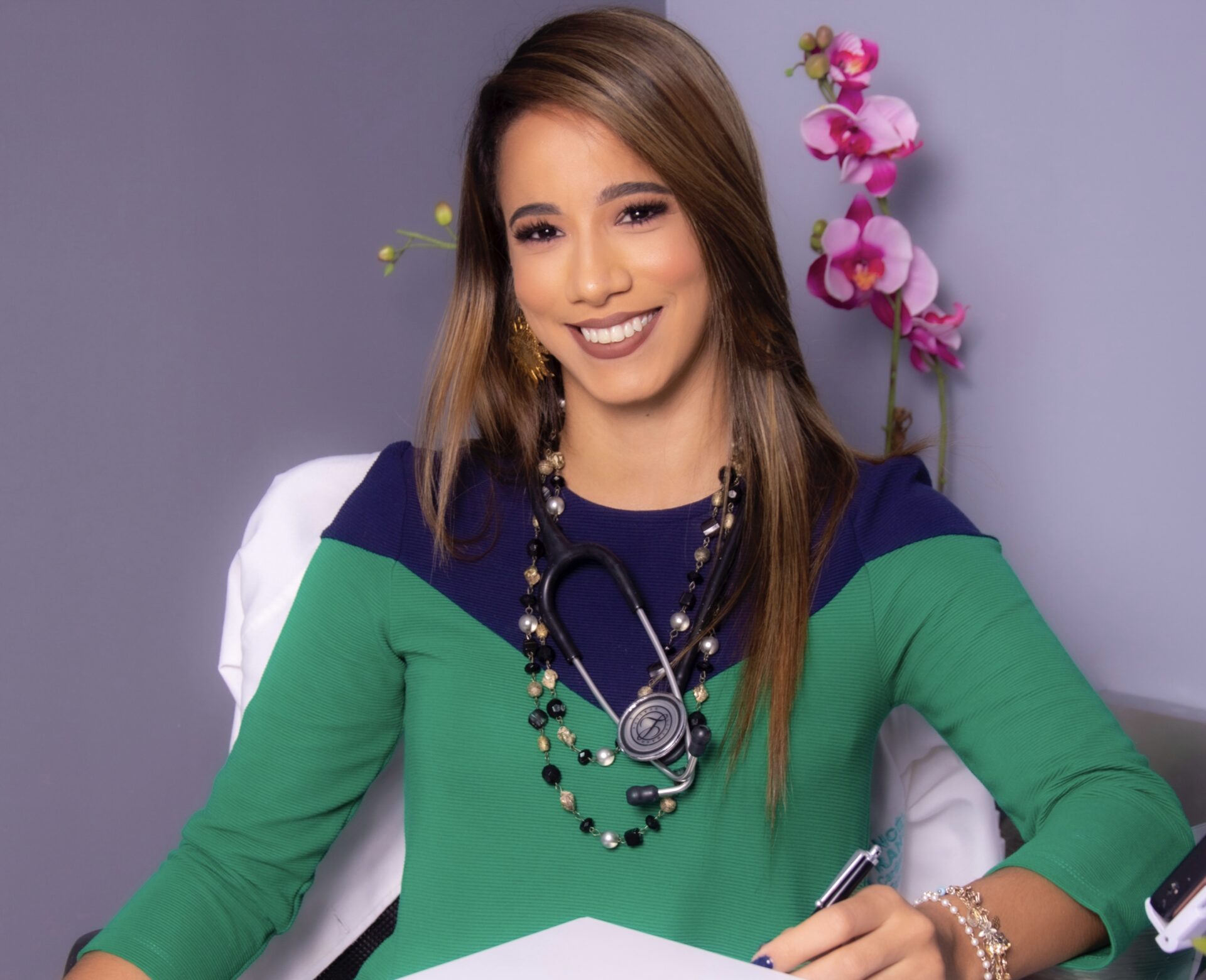 Angélica Rangel revela detalles de su trabajo en “El Instituto” 👩🏼‍⚕️