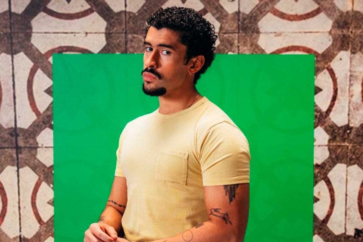 Bad Bunny prende fuego en la red con su campaña para Calvin Klein